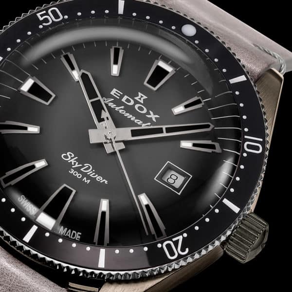 Edox - Skydiver Date Automatic Limited Edition
